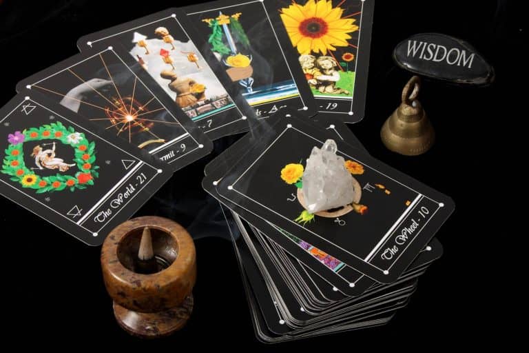 Proricanje - horoskop-astrologija-tarot.com